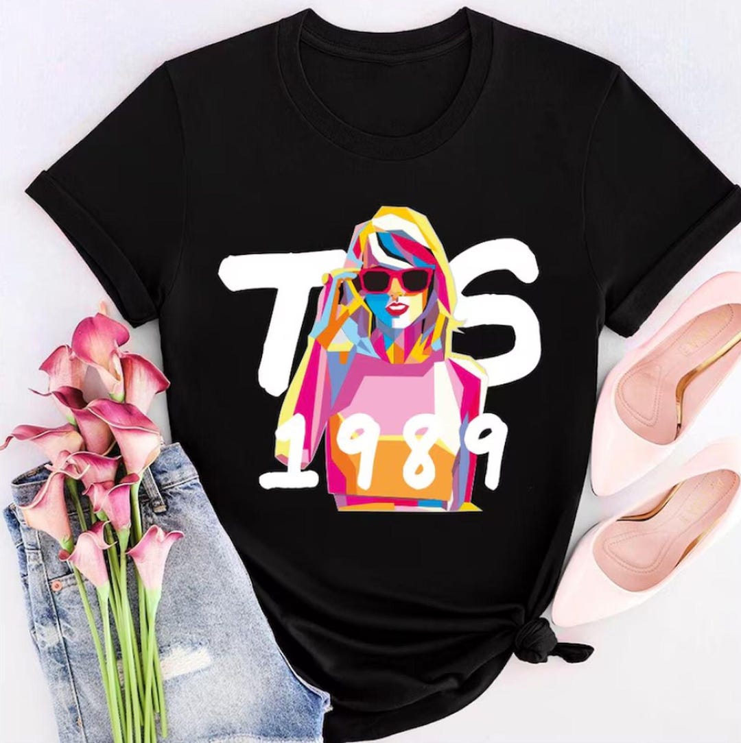 Vintage Taylor Swift 1989 Art Shirt 1989 Album Shirt Taylor Swift Gift ...