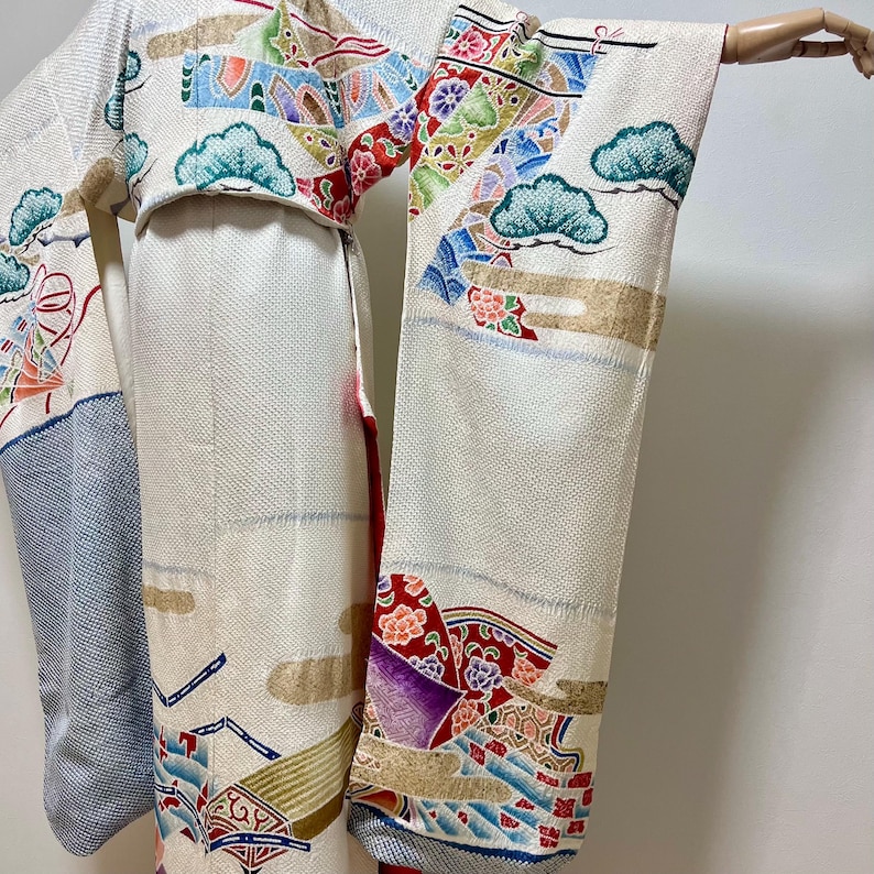 Vintage Japanese Silk Furisode Kimono – Heian Court Lady, Koto Motif ...