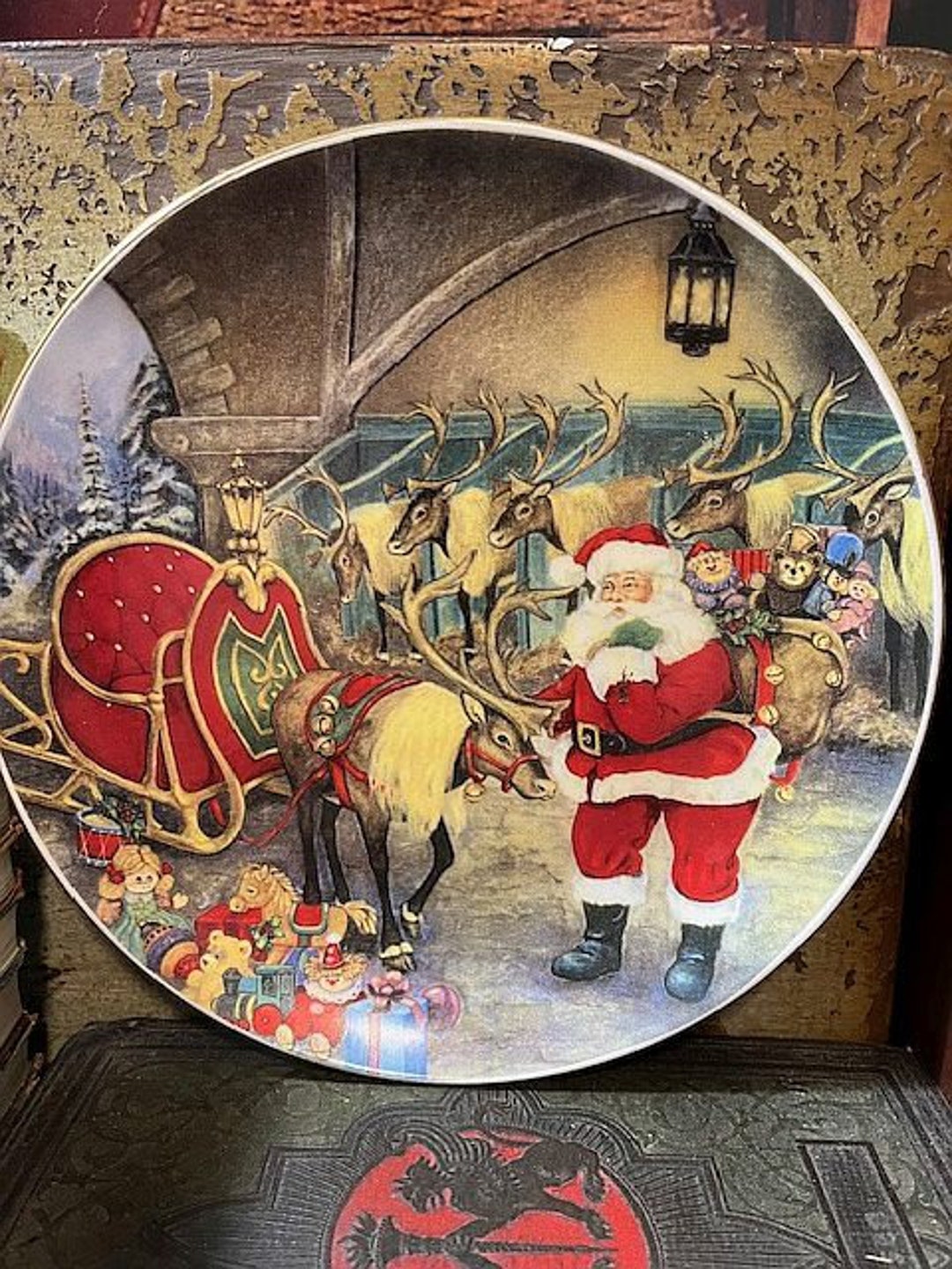 Santa With His Reindeer Pretty Ceramic Decorative Plate Christmas ...