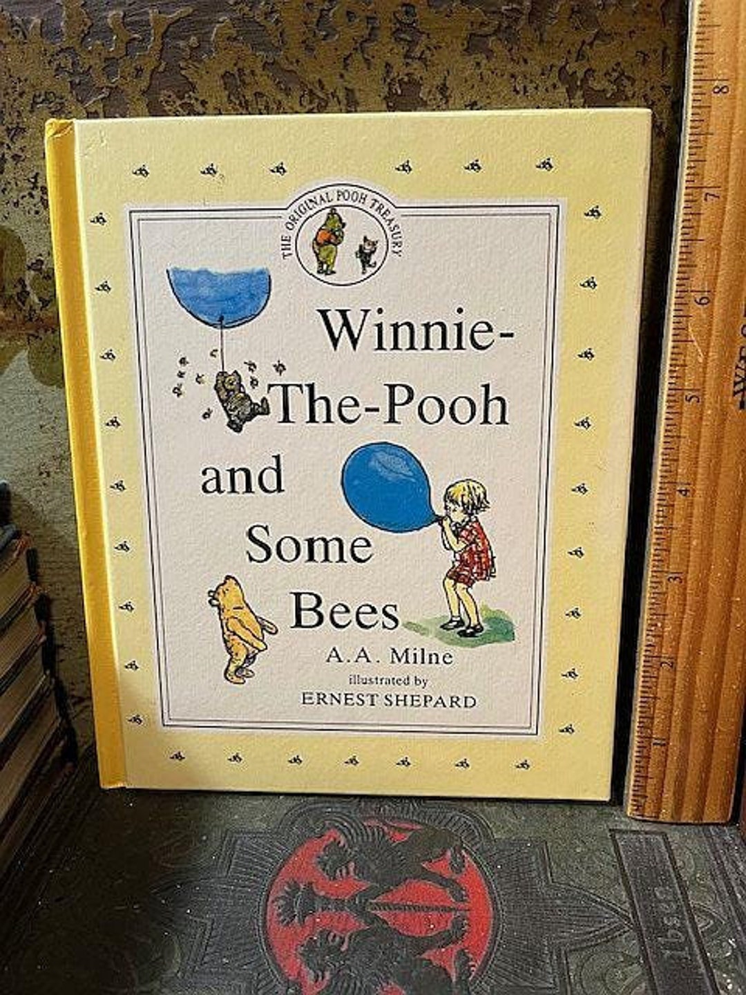 1998 Vintage Winnie the Pooh and Some Bees the Original Pooh Treasury HB Book by A. A. Milne ...