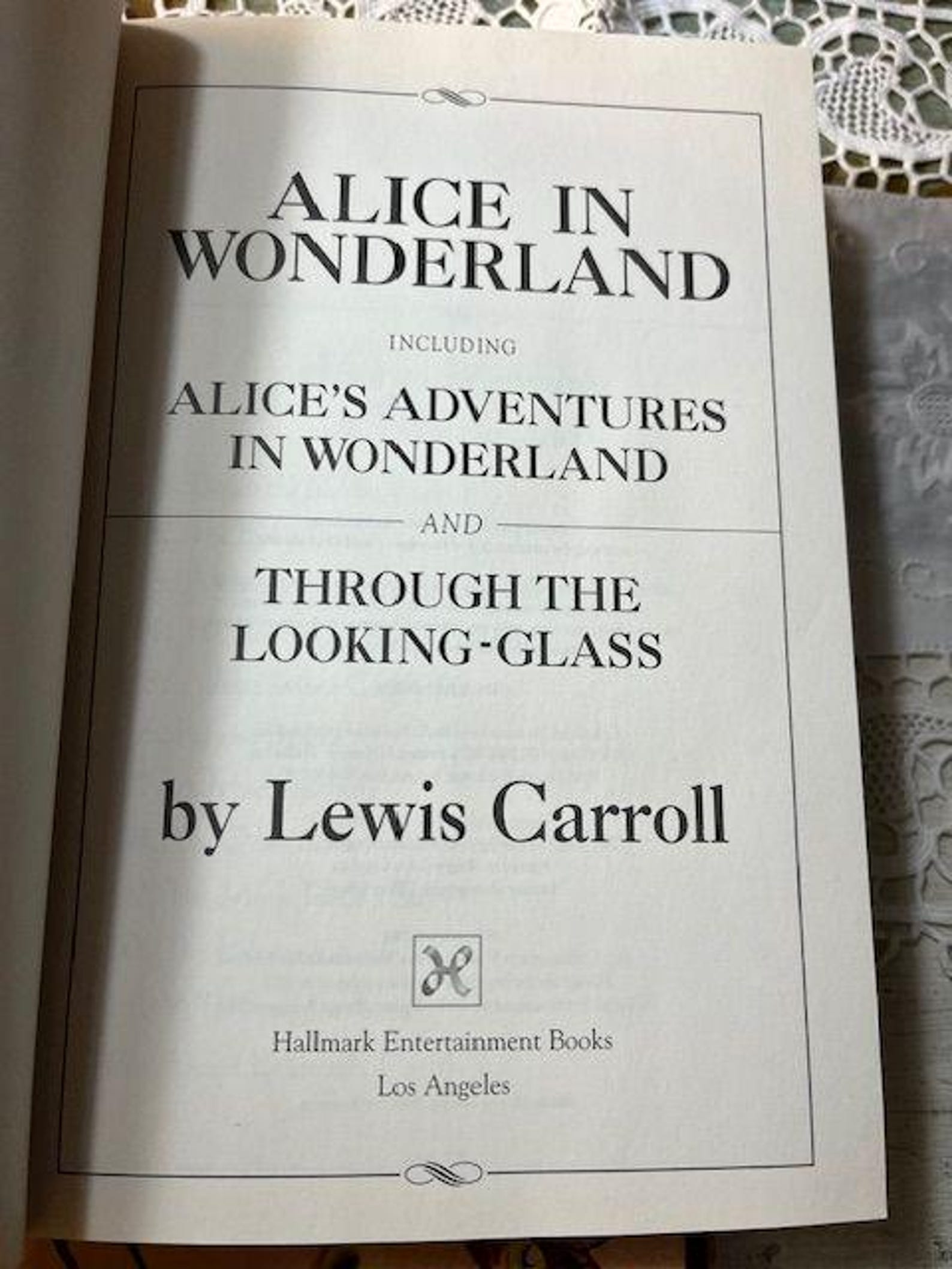 1999 Lewis Carroll Alice in Wonderland Hallmark Entertainment Book HB W ...