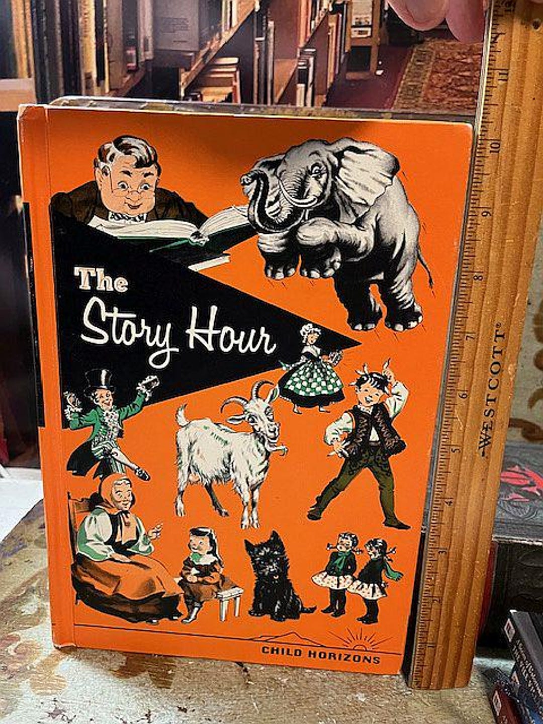 1962 the Story Hour Child Horizons Vintage HB Book Angus and the Ducks ...