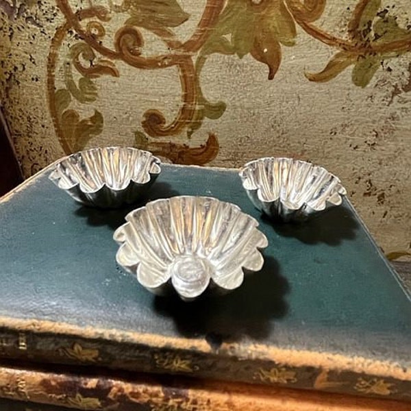 Tin Mold - Etsy