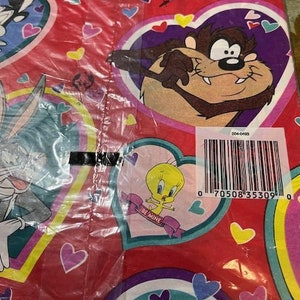 Looney Tunes 1997 SEALED Gift Wrap Wrapping Paper Warner Bros Pepe Le ...
