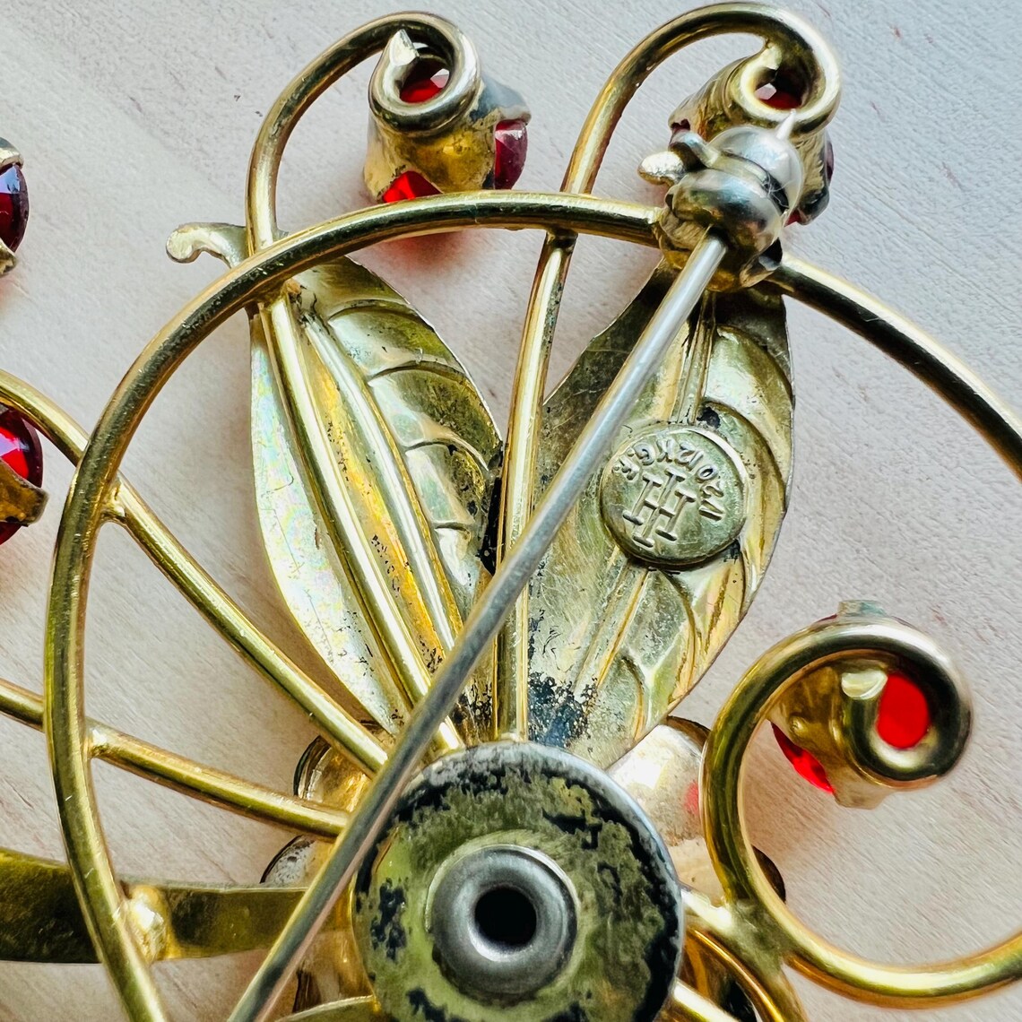 Vintage 1940s Harry Iskin 12K Gold Filled Red Garnet Crystal Flower ...