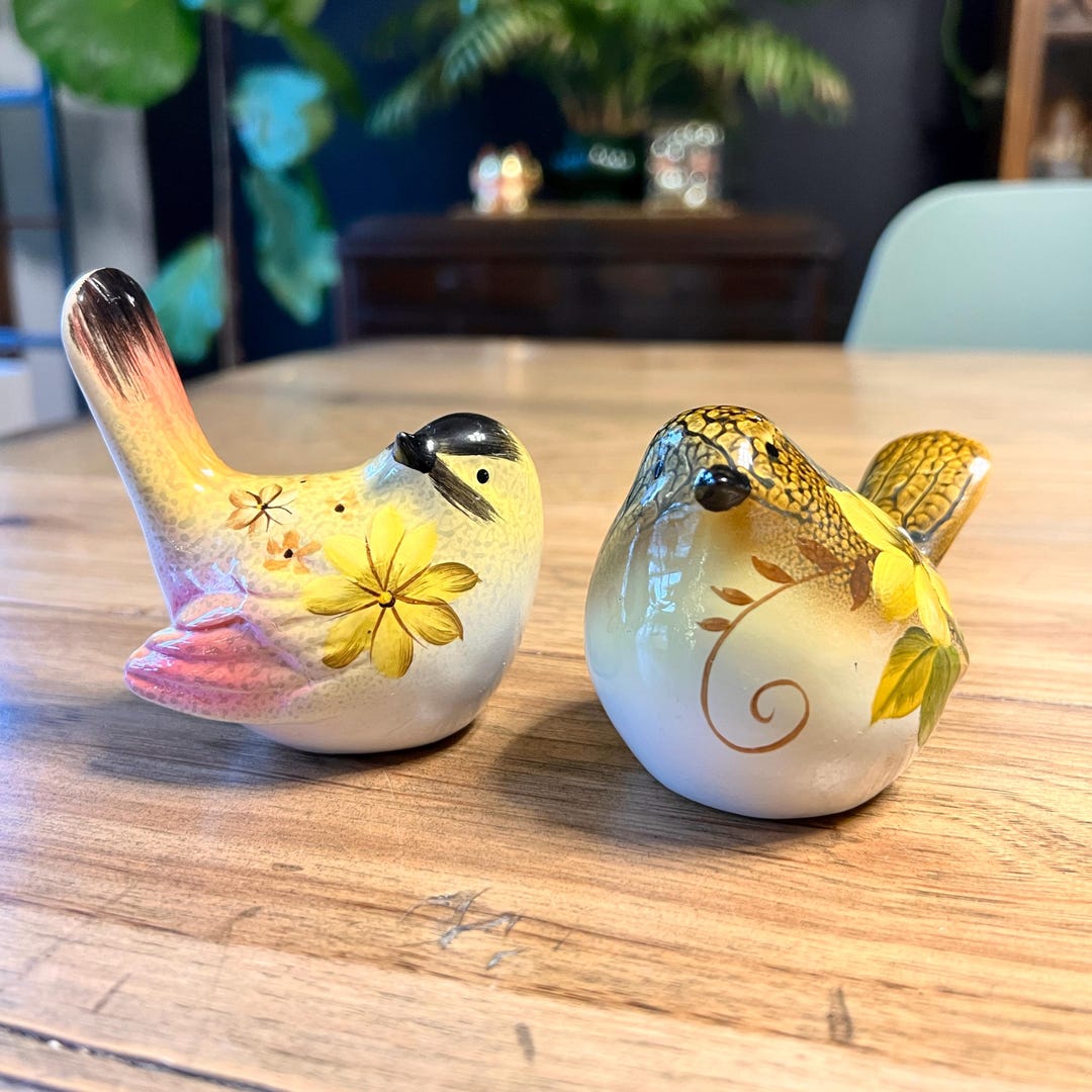 Pair of Vintage Hand Painted Ceramic Finch/chickadee Figurines - Etsy