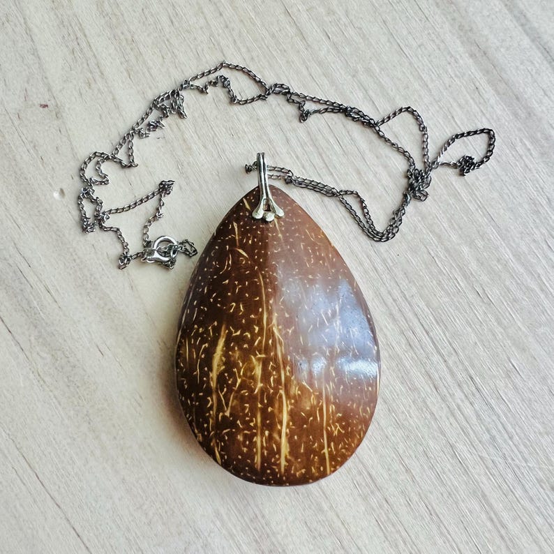 Hawaiian Large Vintage Coconut Shell Pendant - Etsy