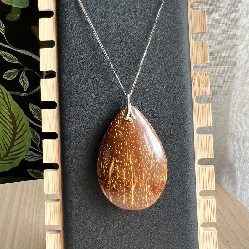 Hawaiian Large Vintage Coconut Shell Pendant - Etsy