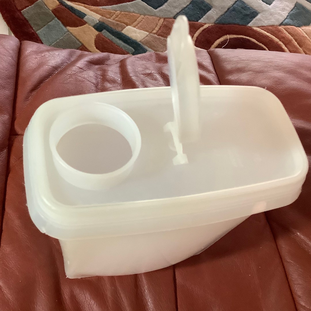 Vintage Tupperware White Container With Pour Spout | 7” by 5 ...