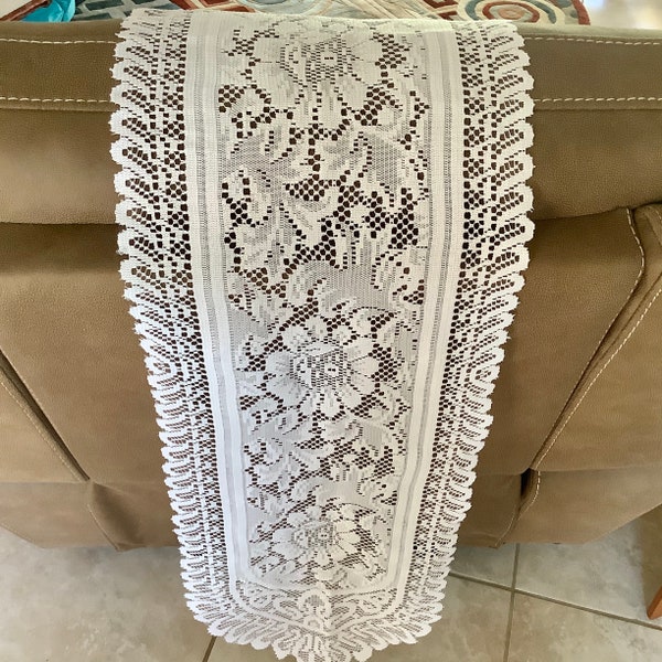 Lace Table Runner - Etsy