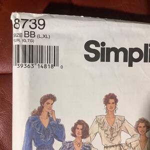 Simplicity 8739 | Blouse & Pull-on Skirt and Pants Pattern | Size L to ...