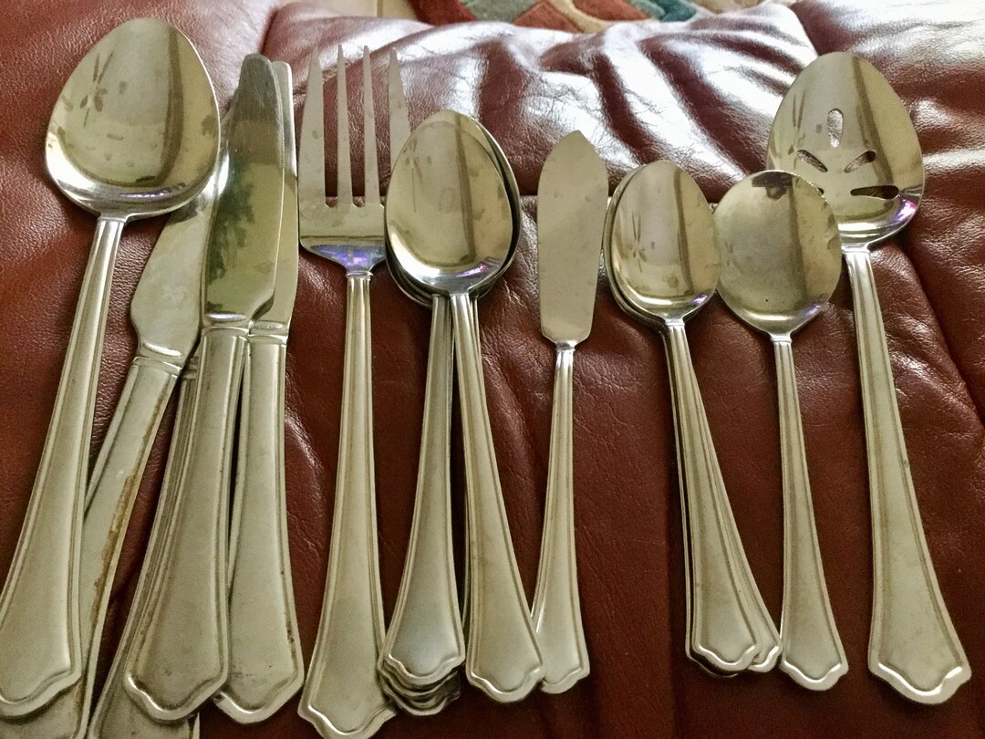 Vintage International Stainless Flatware From China 17 Pieces Serving ...