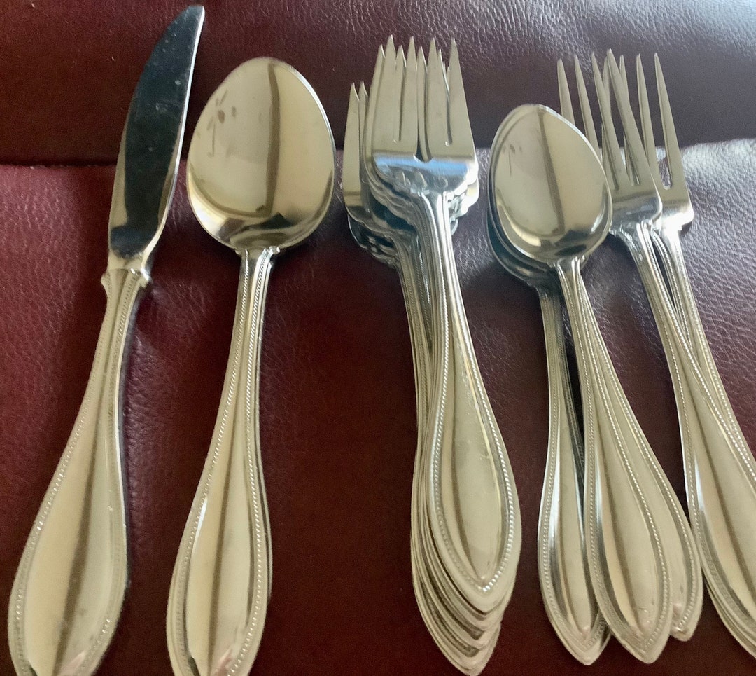Vintage Oneida American Harmony Stainless Steel Flatware 18 Pieces ...