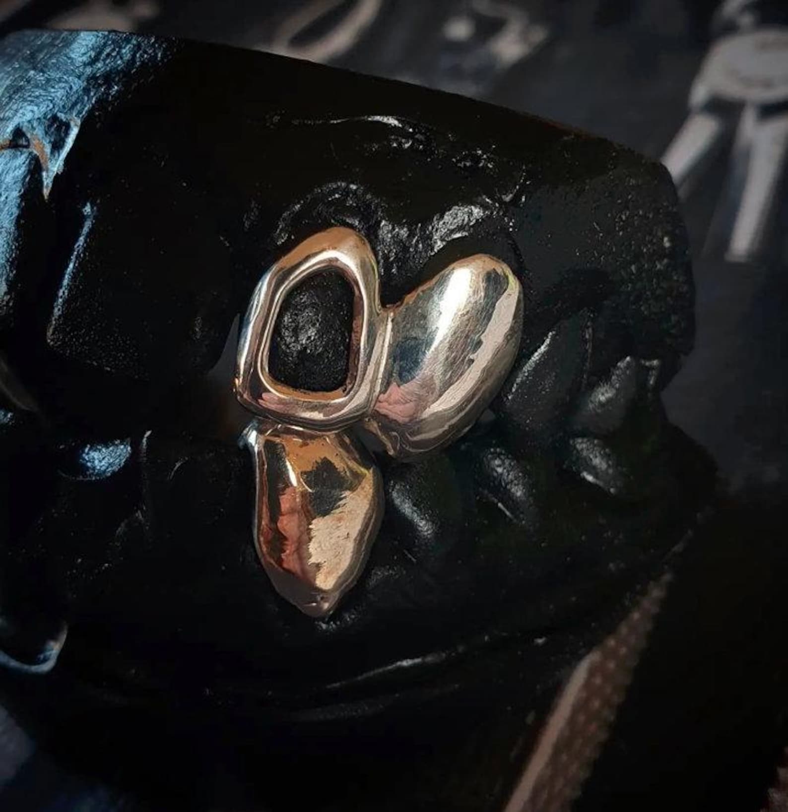 WINDOW Custom Grillz Dental Caps Worldwide Delivery - Etsy