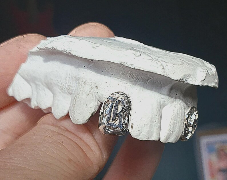 LETTER GRILLZ Custom Grillz Dental Caps Worldwide Delivery - Etsy