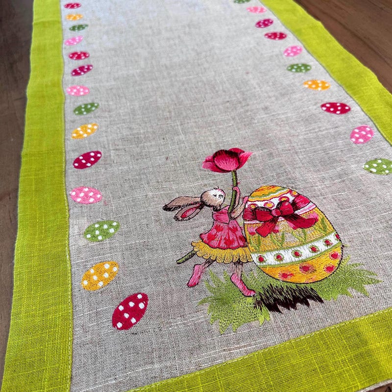 Easter Table Runner - Etsy