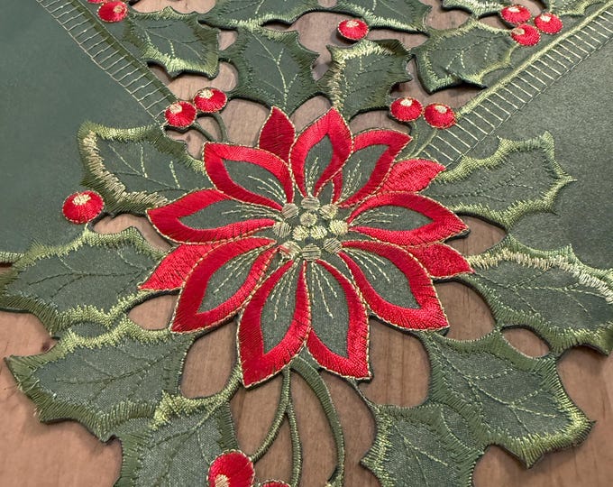 Poinsettia Garden – Embroidered Christmas Table Runners & Toppers - Etsy