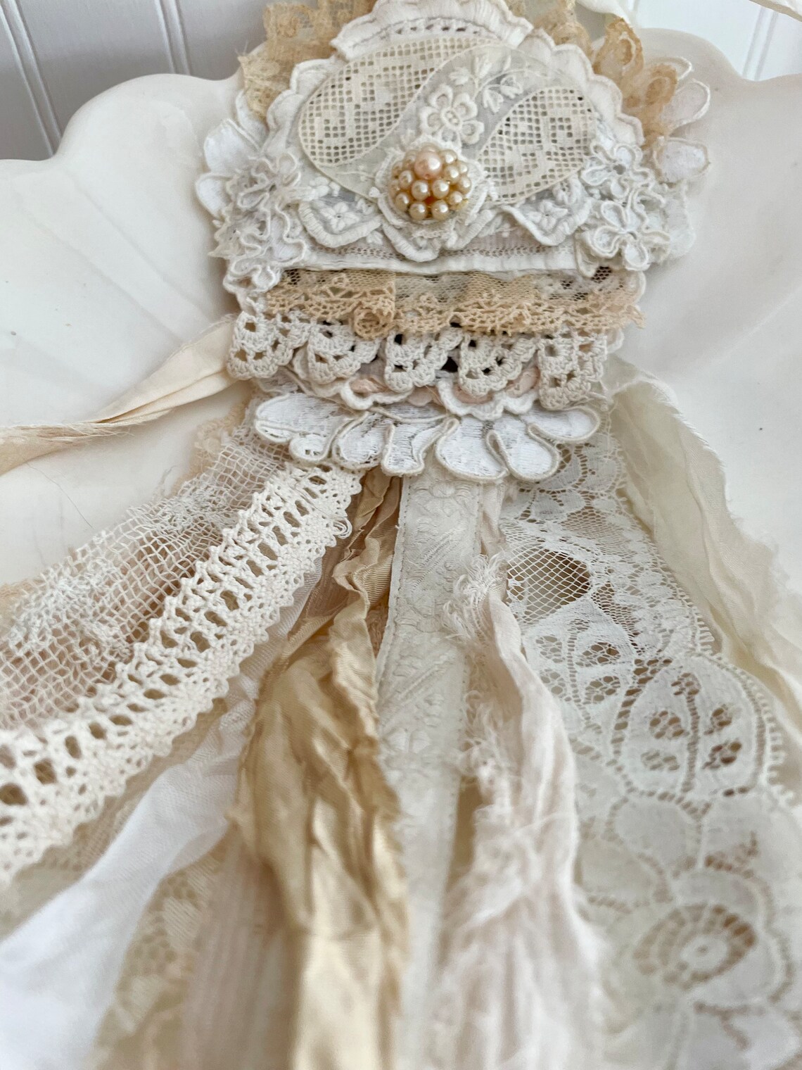 Shabbiest Beautiful Rosette French LACE - Etsy