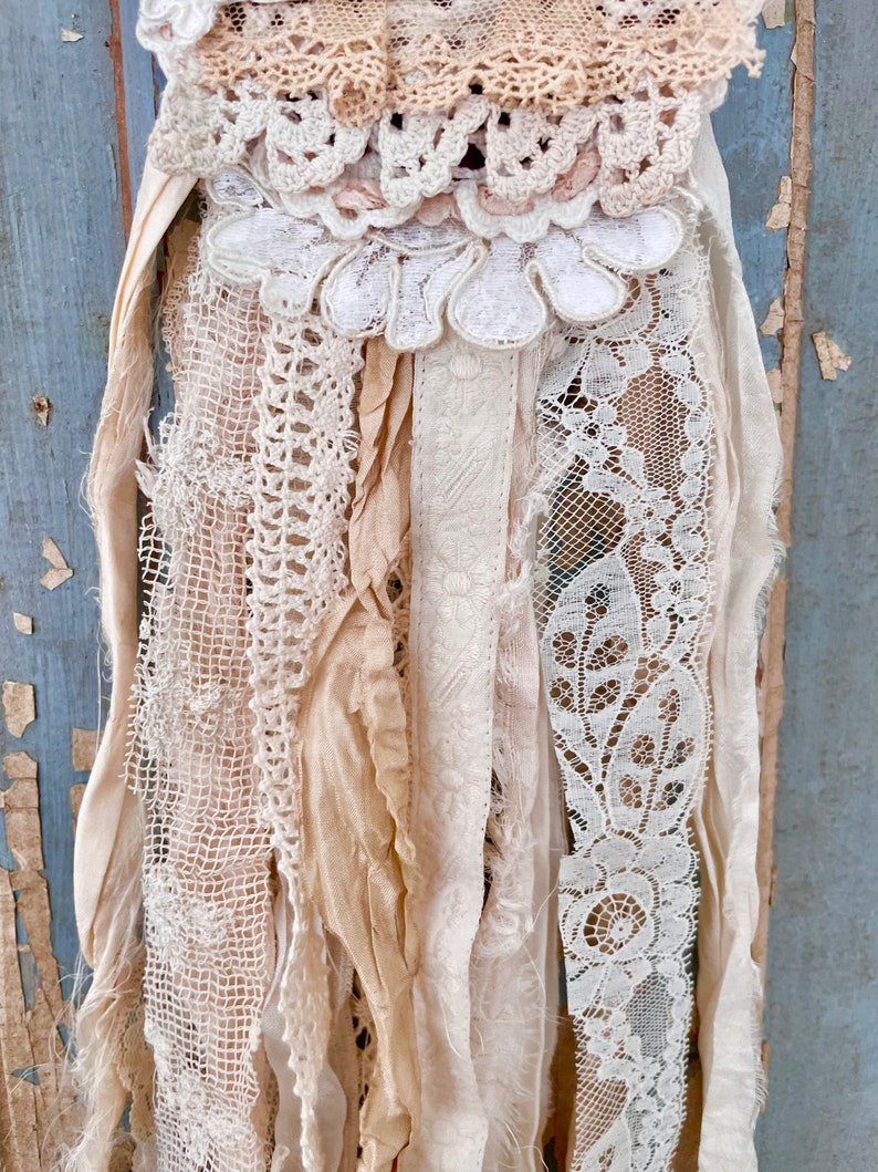 Shabbiest Beautiful Rosette French LACE - Etsy