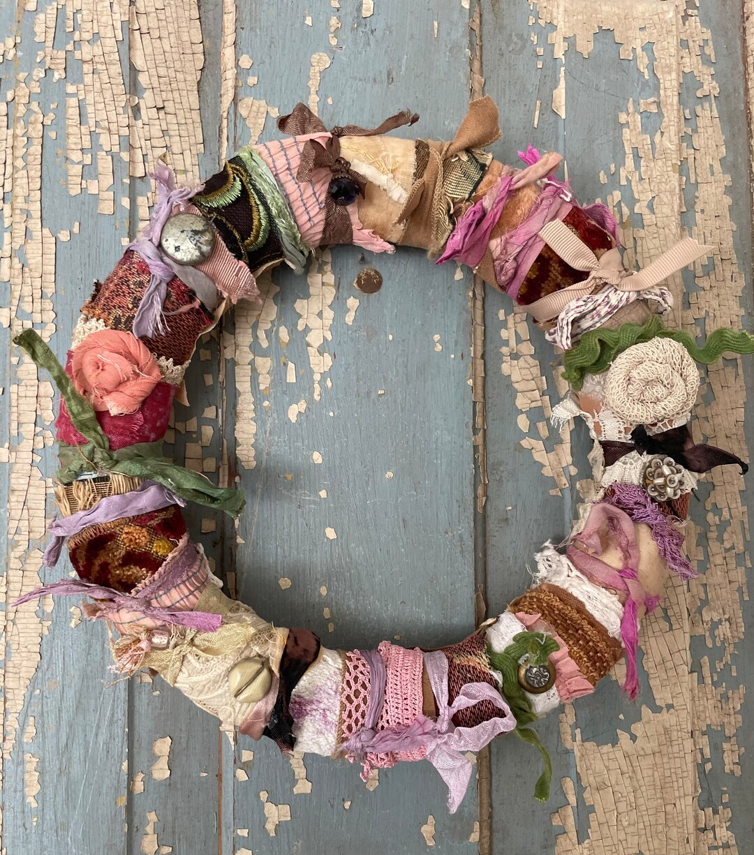 BEAUTIFUL Vintage Wreath! Old Trims, Fabric, Ribbons, Buttons & More ...