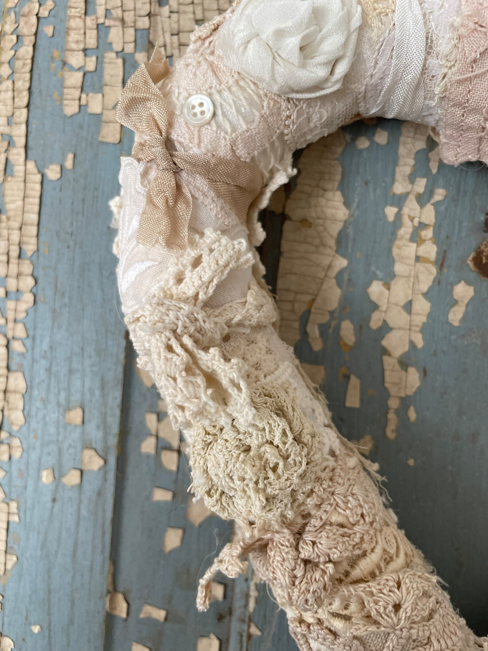 Very PRETTY Little HEART Wreath Tattered With Creams & PINKS Vintage ...