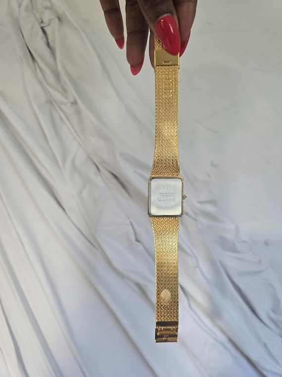 Vintage Xavier Gold Tone Watch New Battery - Gem