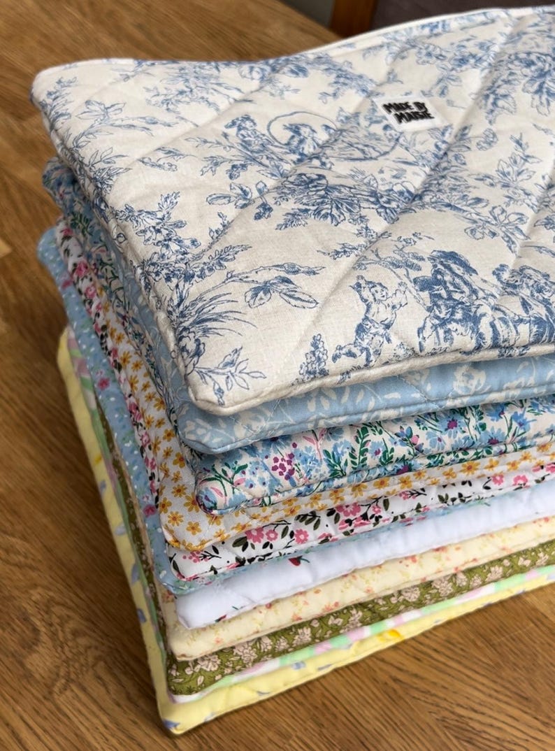 Handmade Quilted Laptop/ipad Tablet Case, Blue Liberty-like Floral ...