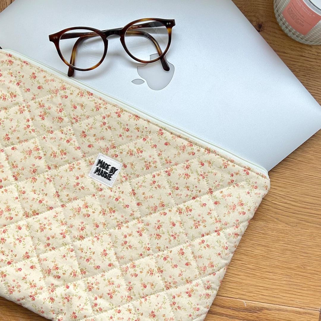 Handmade Quilted Laptop/ipad Tablet Case, Yellow Ditsy Floral Fabric ...
