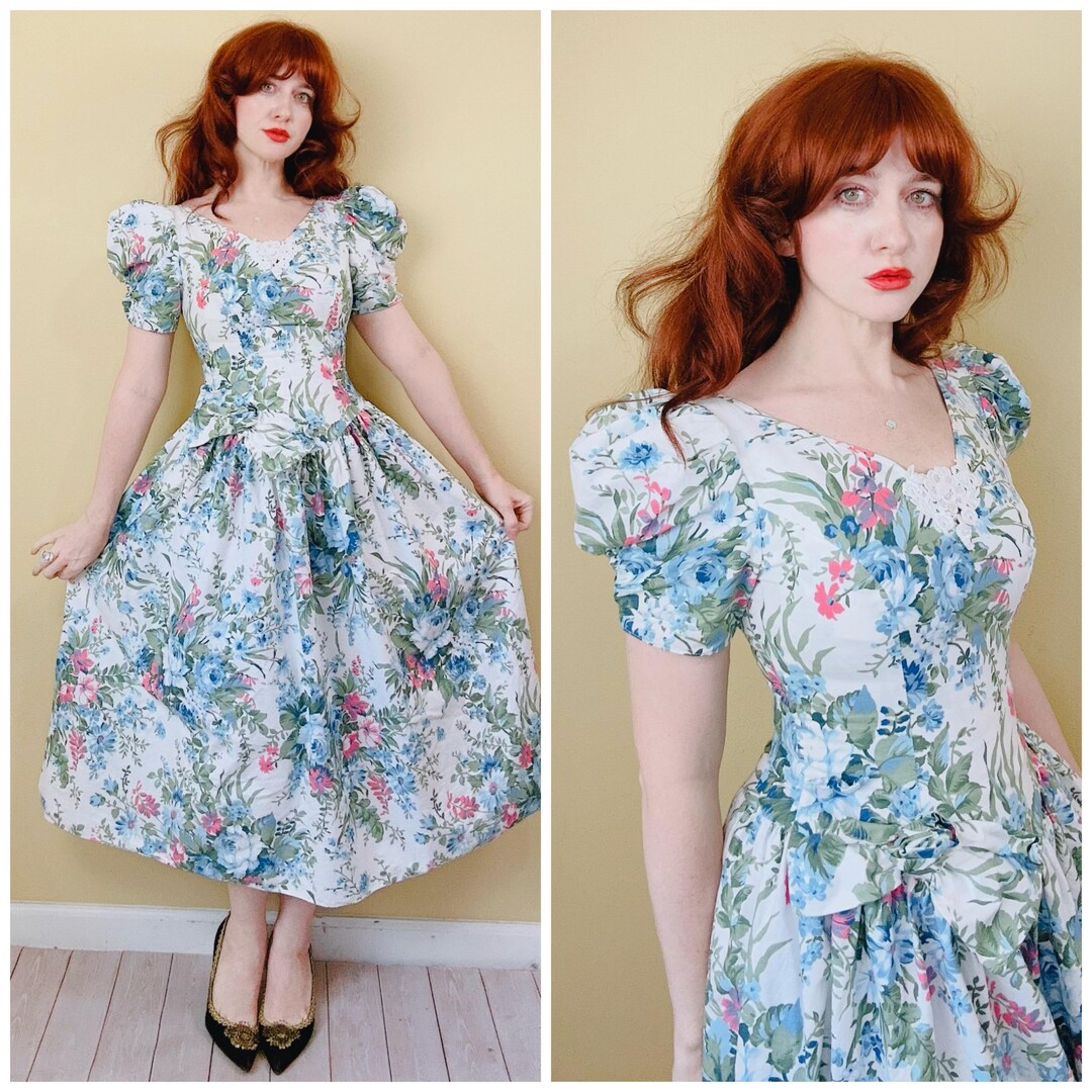 1980s Vintage Alfred Angelo Cotton Bow Back Floral Garden Dress / Small ...