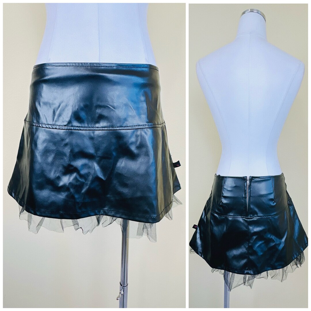 Y2K Tripp Nyc Low Rise Pleather Skirt / Vintage Tulle Trim Goth Black ...