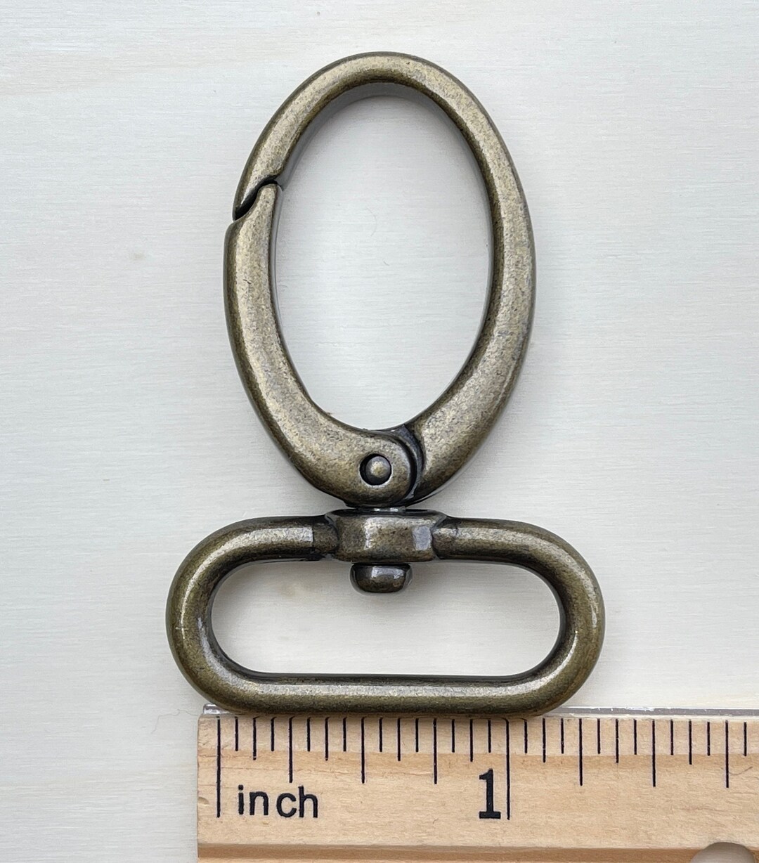 1 1/4 Metal Egg Shaped Push Gate Swivel Snap Hook Light Colored Antique ...