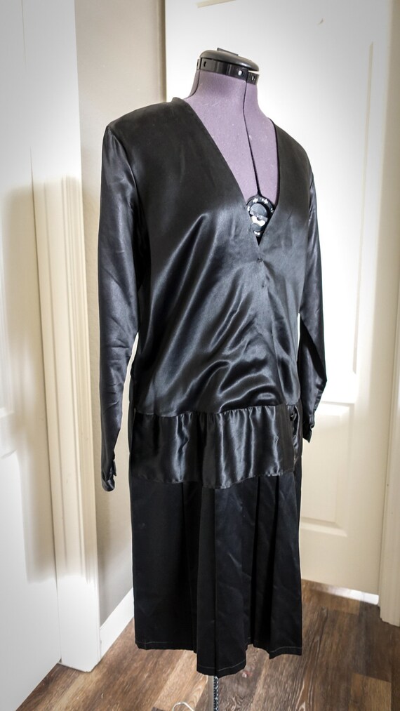 1920s Original Black Satin Flapper Day Dress with Lon… - Gem
