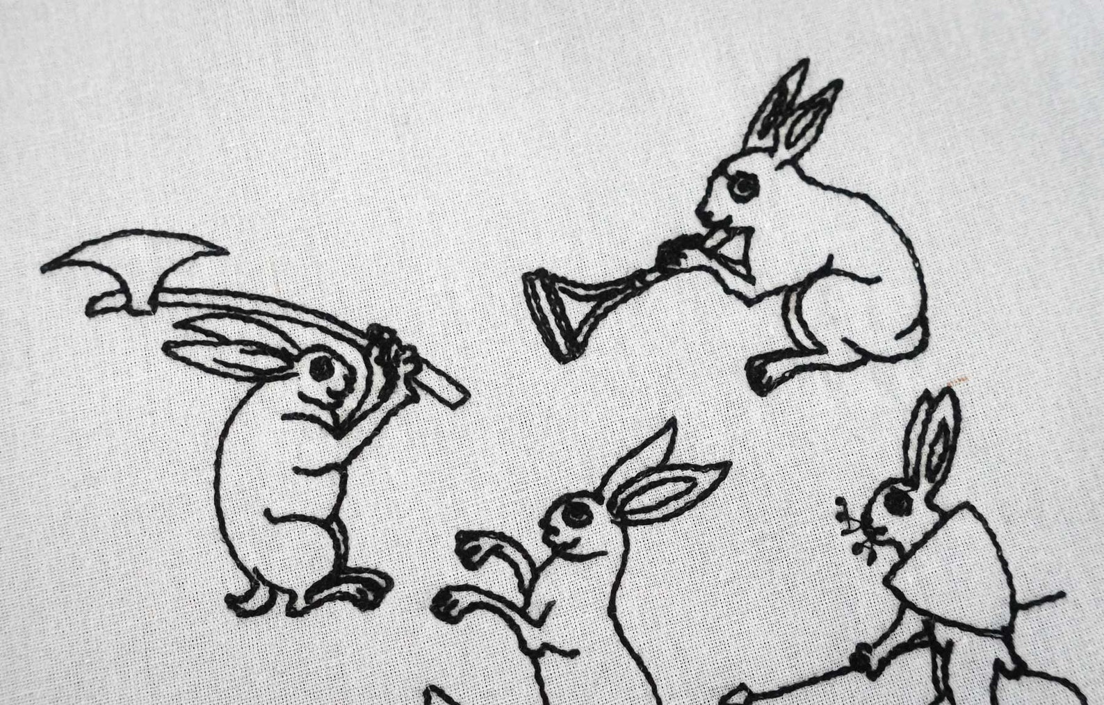 Medieval Battle Bunnies Blackwork Machine Embroidery Set of 13 Designs ...