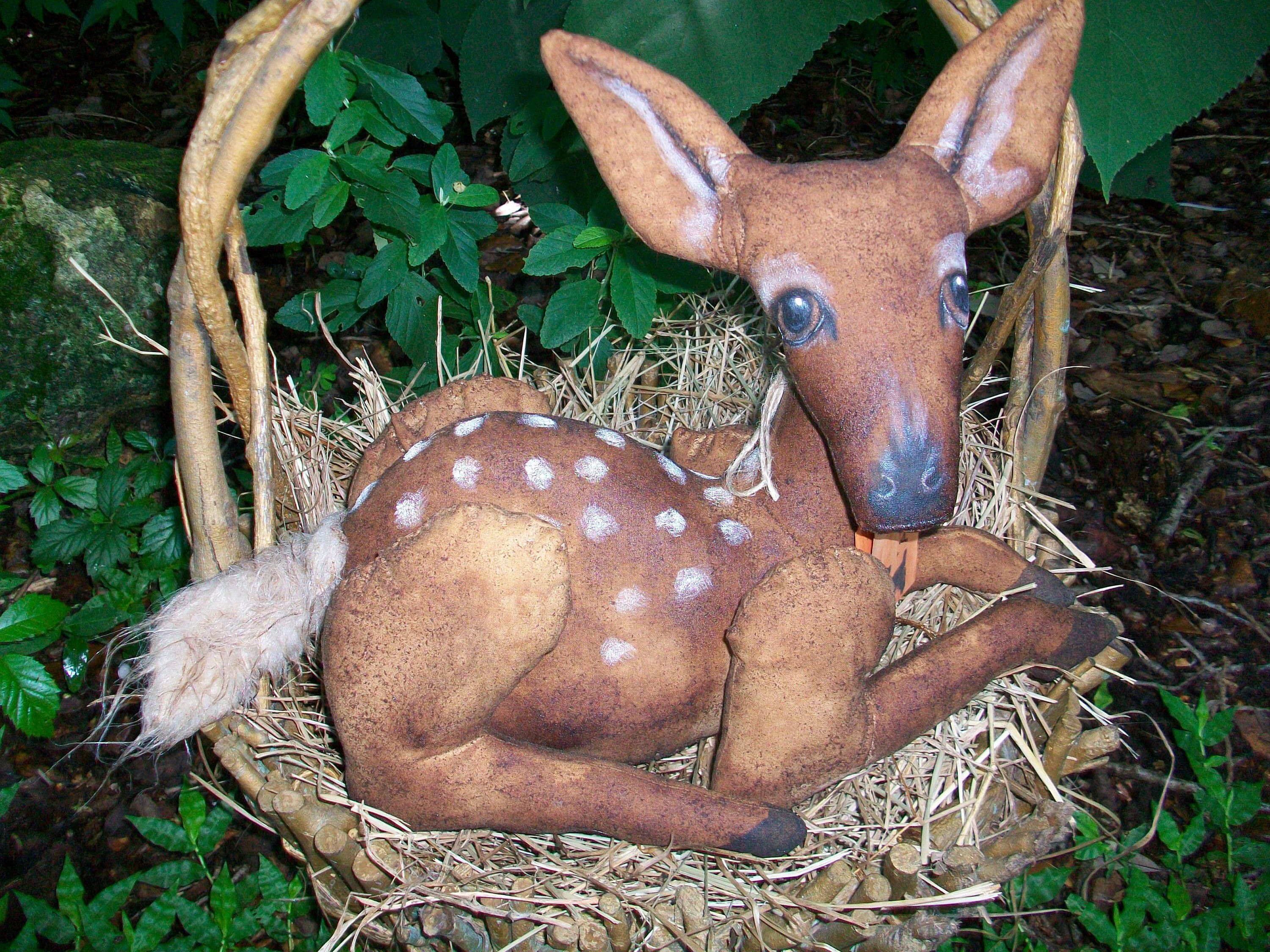 PATTERN Primitive Folk Art Fawn Baby Deer Pattern ~ - Etsy