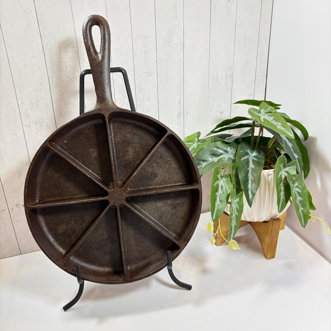 Vintage BSR Cast Iron Cornbread Skillet: Pie Slice Pan - Etsy