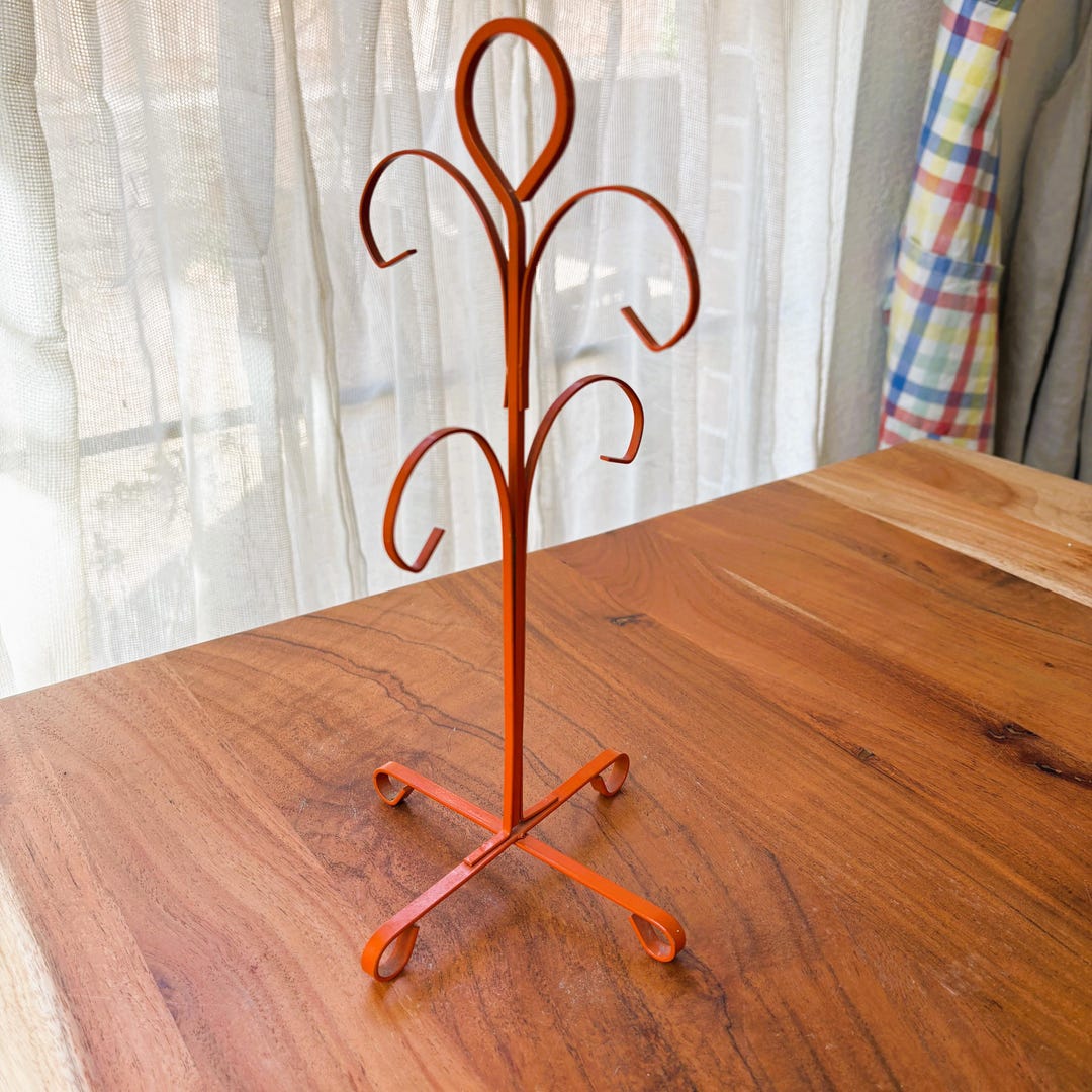 Vintage Wire Mug Tree, Vintage 1960s 4 Hook Mug Tree, Orange. Free ...