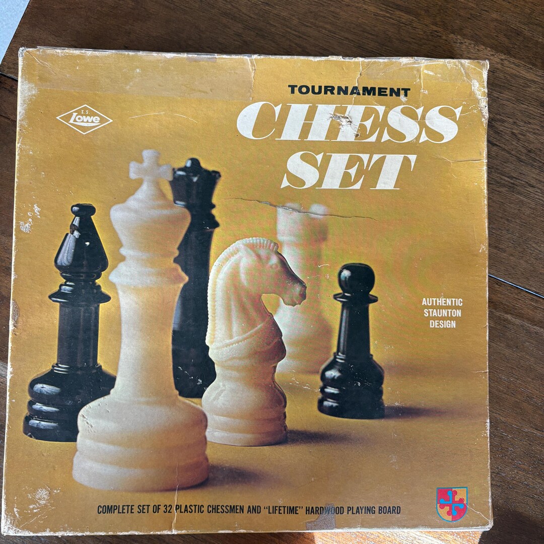 Vintage E.S. Lowe Tournament Chess Set: Staunton Design, Original Box ...