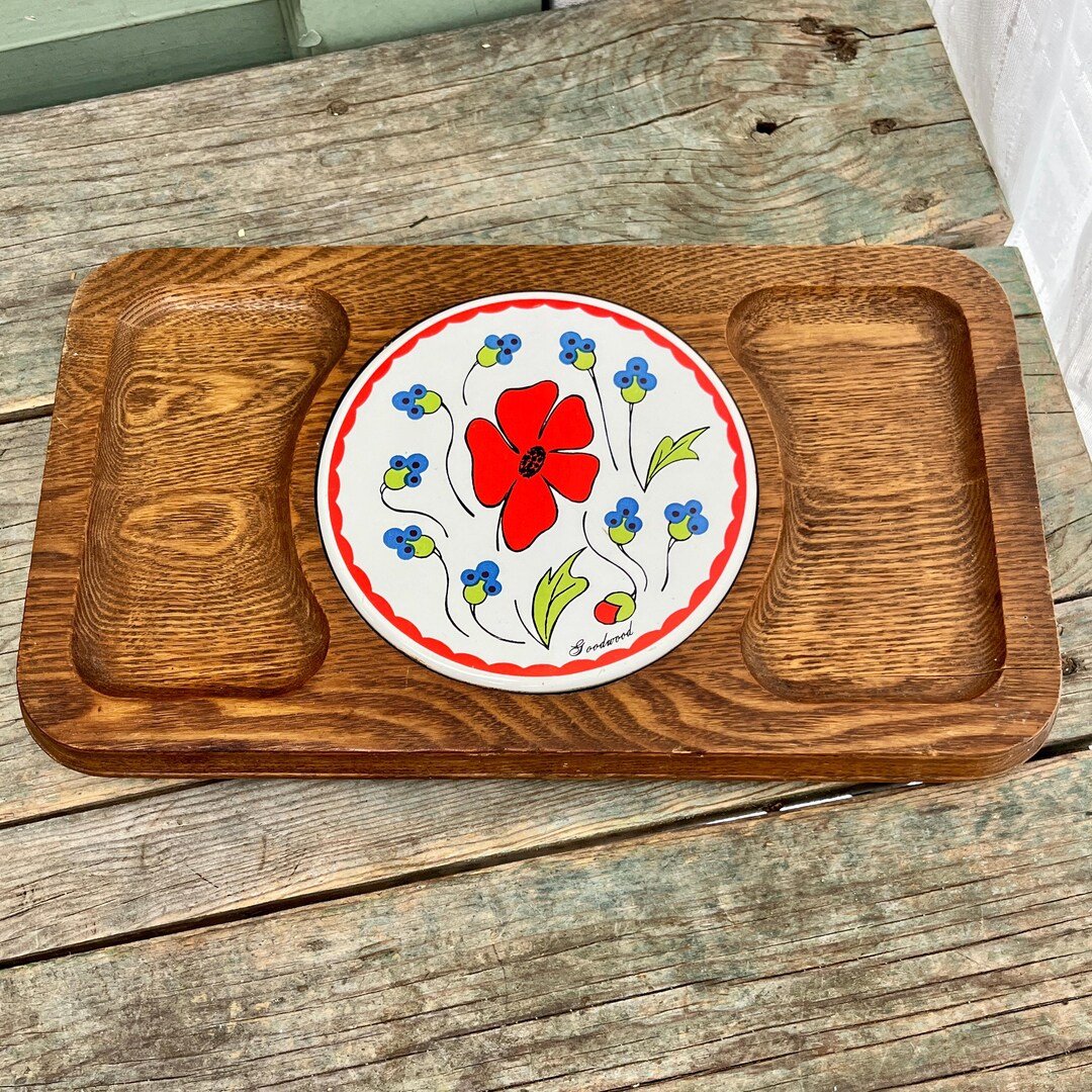 Vintage Goodwood Cheese Board, Red and Blue Floral Ceramic Tile on Wood ...