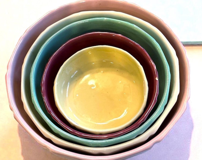 RARE Vintage Morton Faceted Ceramic Nesting Bowls - Set of 5, Pastel ...