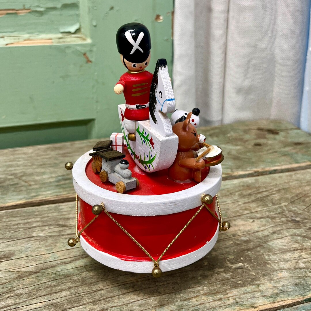 Vintage 1979 Enesco Toyland Music Box: Soldier, Rocking Horse, Teddy ...