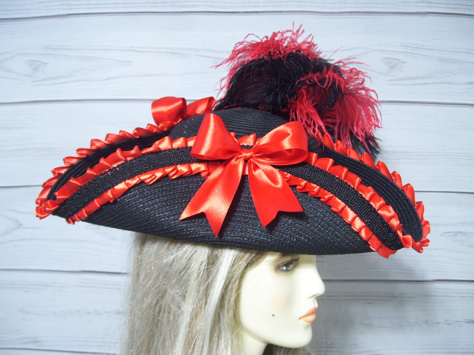 Black and Red Ladies Straw Pirate Hat, Renaissance Tricorn Hat ...