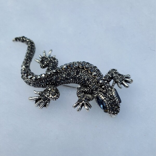 Gecko Pin - Etsy