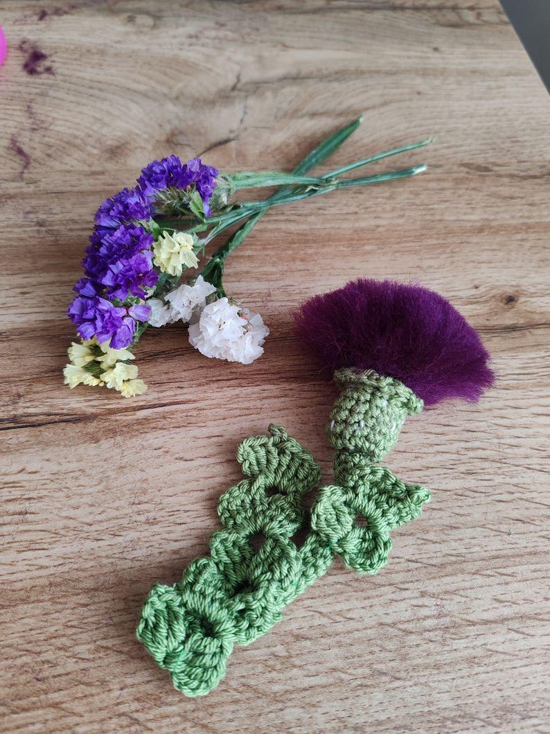 Crochet Pattern of Thistle Flower Voluminous, Crochet Appliques, Flower Accessories, Basic ...