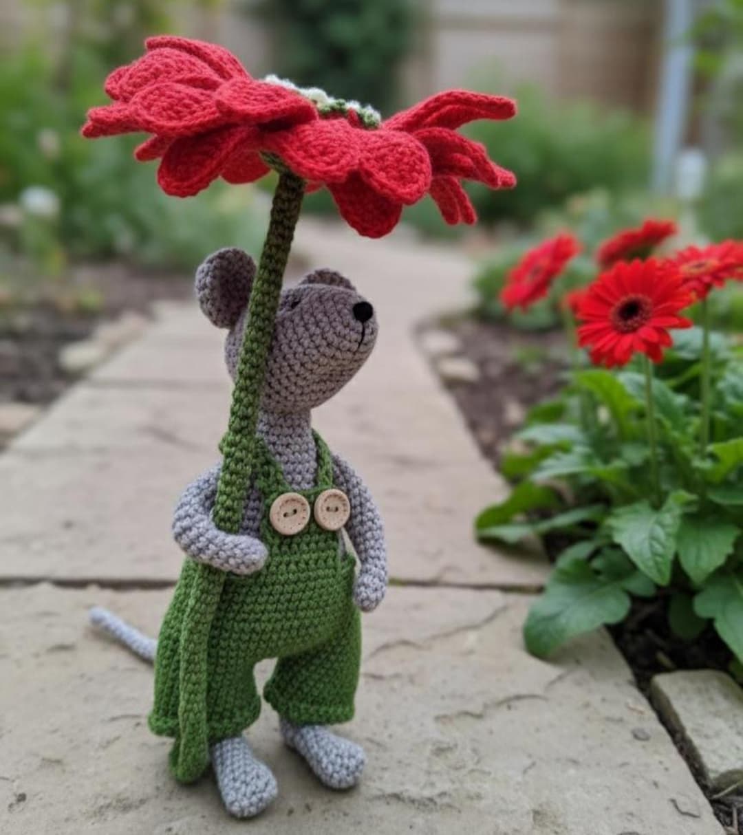 Crochet Mouse With Gerbera Flower – Amigurumi Pattern, Mouse in ...