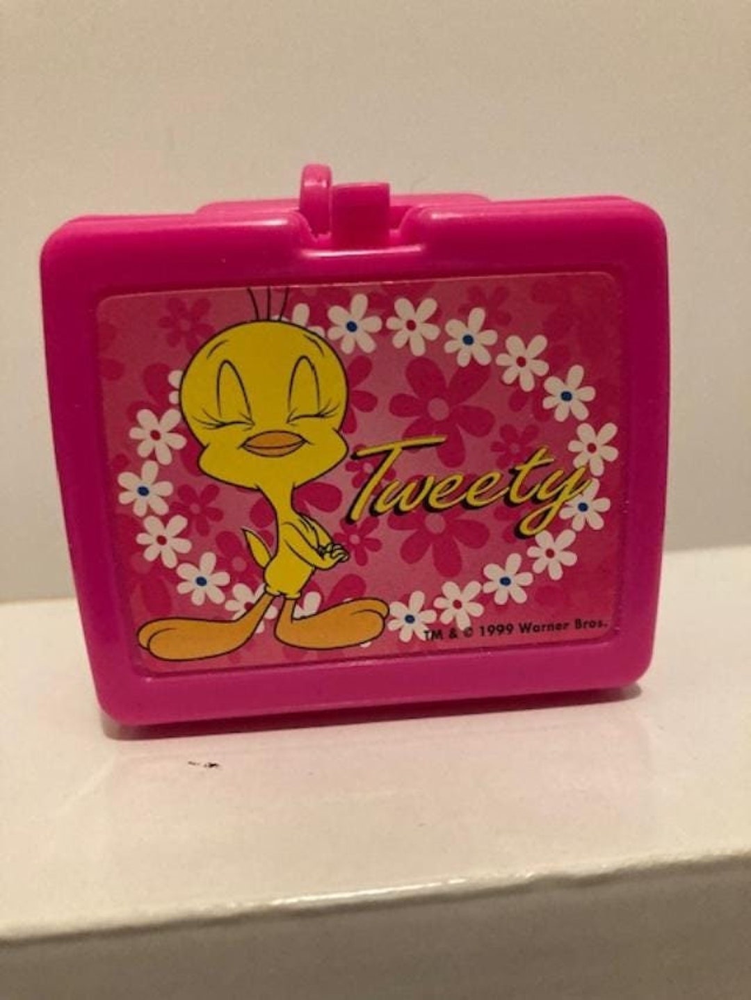 Looney Tunes Tweety 1999 Vintage Flix Candy Pink Mini Lunchbox Keychain ...