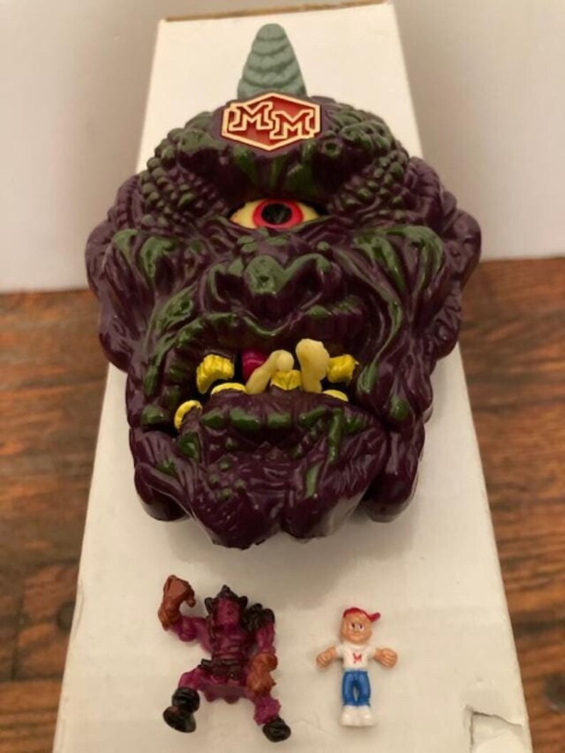 Mighty Max 100% Complete Playset MM Outwits Cyclops Micro Figures Vile ...