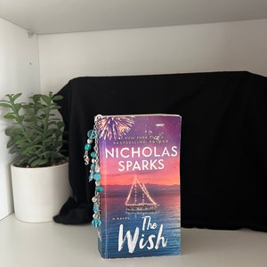 Beaded Bookmarks Boutique: Mark Your Page in Style - Etsy