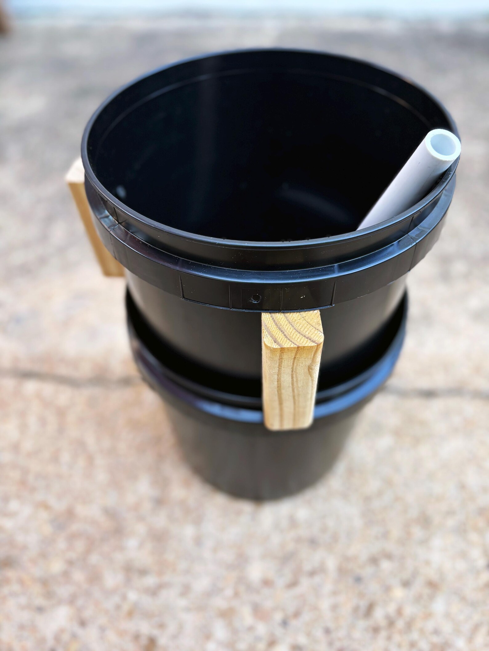 Self-watering Planter | Double Bucket Design for Indoor & Outdoor Use ...