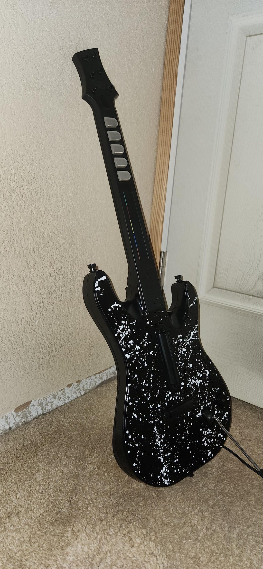 White Splatter on Black Modded World Tour Guitar With RGB LED Frets. - Etsy
