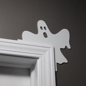 Halloween Spooky Ghost Door Corner 3D - Etsy